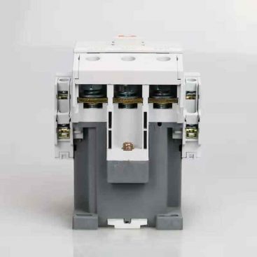 Fuji (SC-N5) Magnetic Contactor 3Pole+2NO/2NC (150 Amp) > Automation & Controls