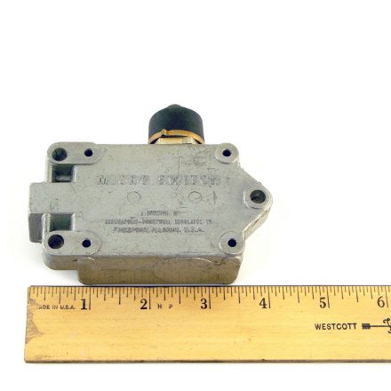 Omron Micro Limit Switch (V-155-1C25) Roller Lever Arm > Automation ...