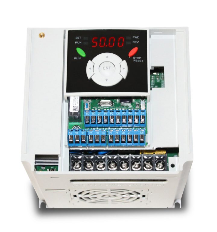 LS (022-IG5A-4) Frequency Inverter 2.2kW, 6Amp